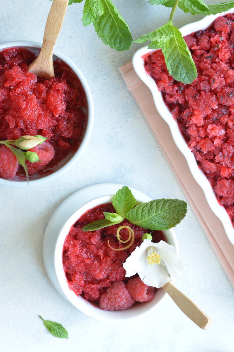 Raspberry granita with prosecco and mint - Berries & Lime